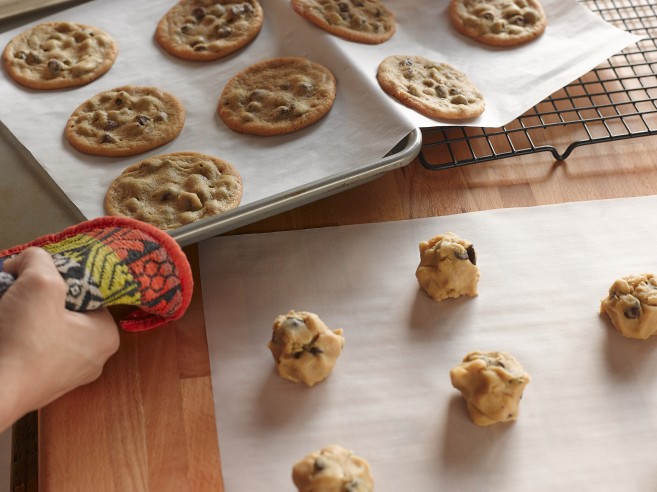 Tips For Baking With Parchment Paper Reynolds Kitchens tips-for-baking-with-parchment-paper-reynolds-kitchens